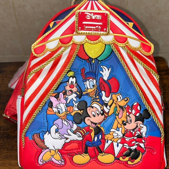 Loungefly | Other | 225 Exclusive Disney Mickey And Friends Lounge Fly ...